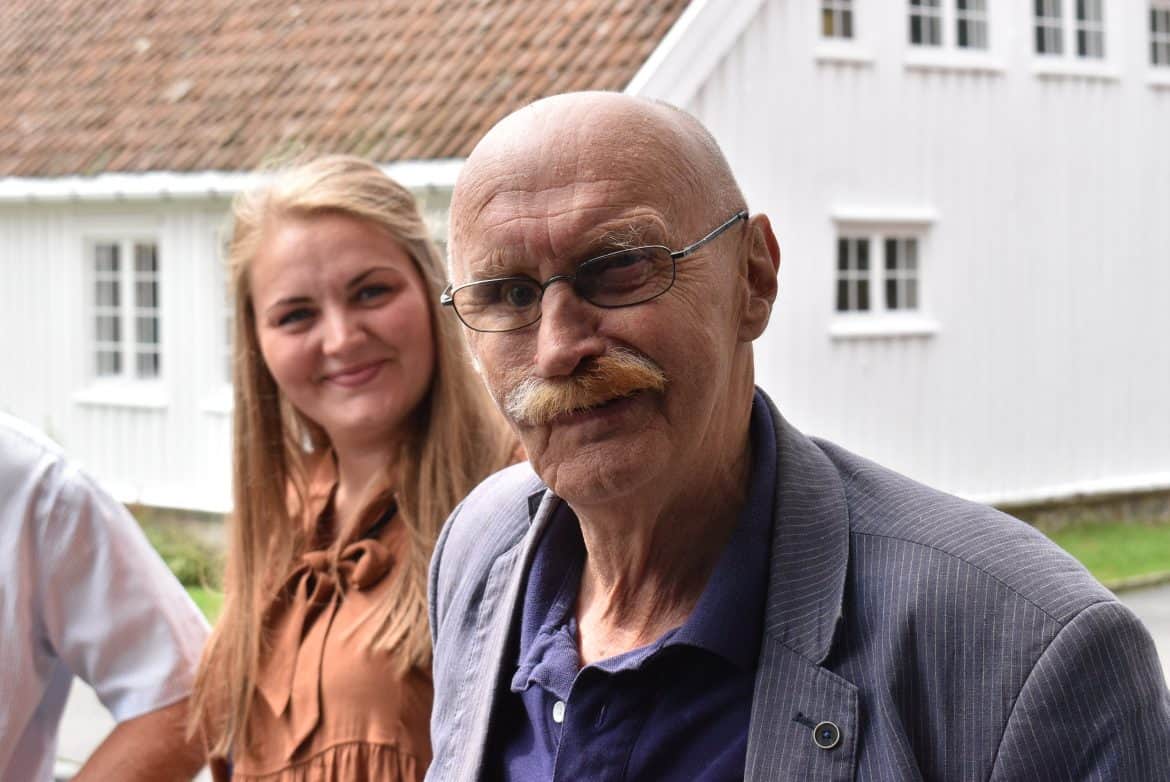 Har ingen planer om å trappe ned - Fritidsnytt